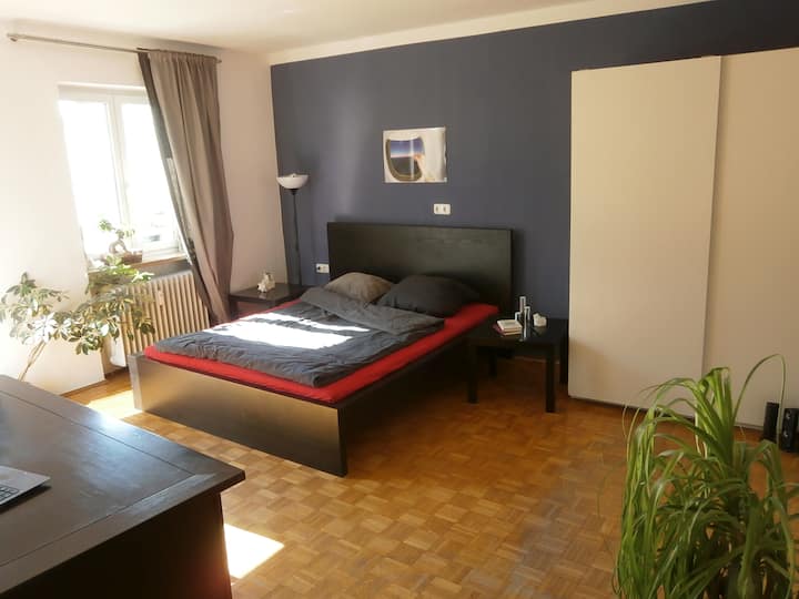 Comfortable 91qm Appartment 2 Min From Oktoberfest - Munich