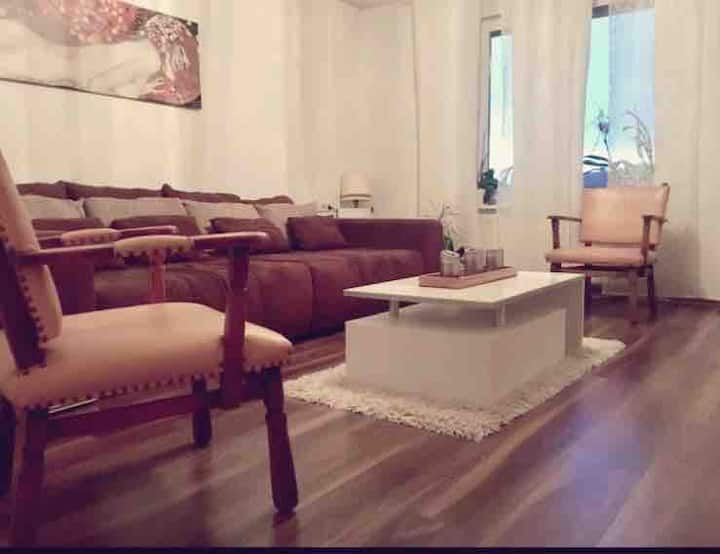 Zentral *3 Zi. Appartement*nähe Porsche*neu*modern - Stuttgart