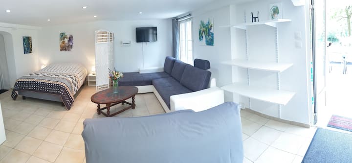 Grand Studio Avec Jardin Au Bord De La Rivière. - Annot
