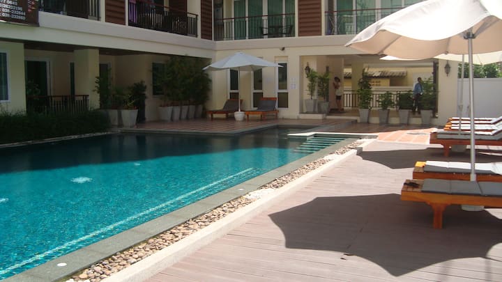 Appart De Luxe 501, Confort & Calme, Plage à 300 M - Jomtien