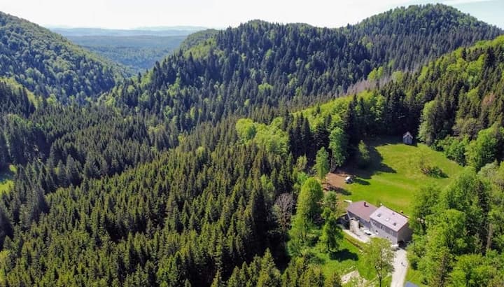 Gîte Groupe Séminaire 28 Personnes Avec Spa - Saint-Claude