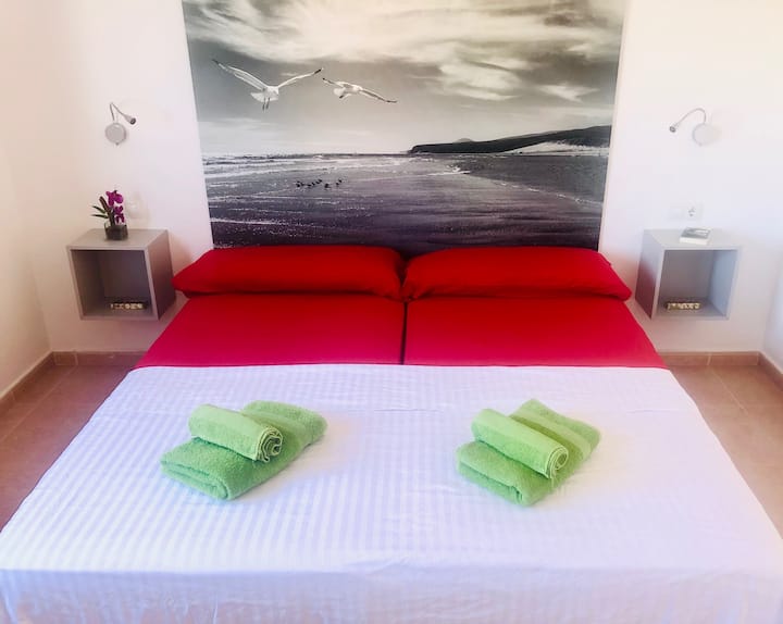 Cómodo Apartamento Con Terraza A 5’ De Playa/dunas - Corralejo