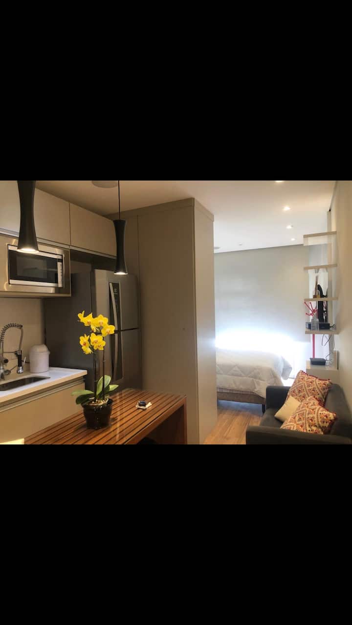 Estúdio Granja Viana Impecável - Cotia