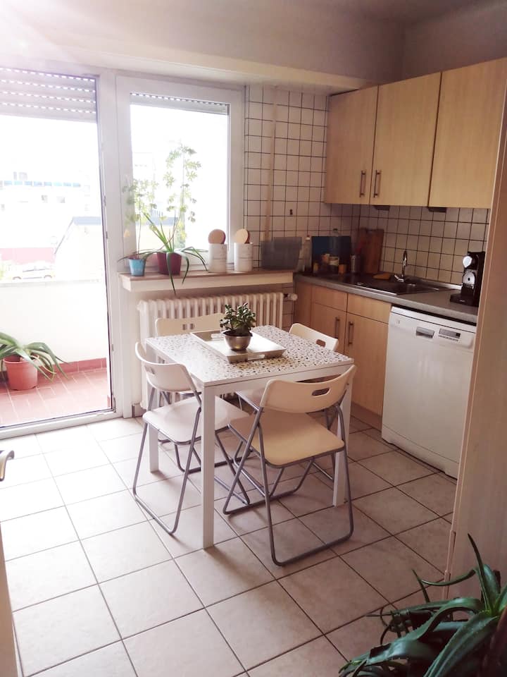 Cozy Room Belaire _perfect Location - Luxemburgo