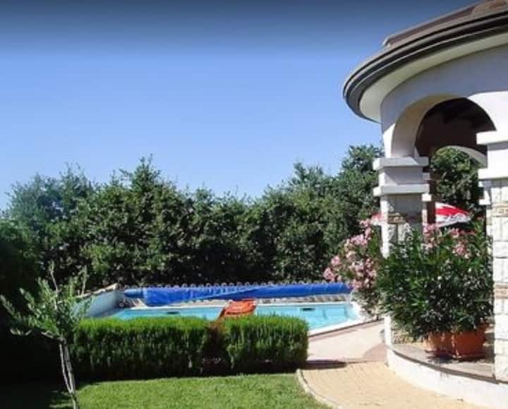 Villa Lavanda - Delightful Villa With Private Pool - Vrsar