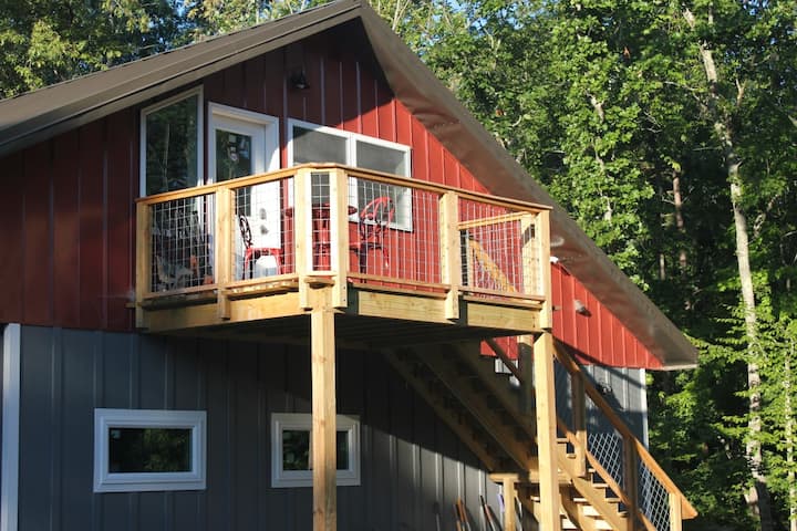 Breathtaking Romantic Rustic Style Loft - Clemson - Clemson, SC