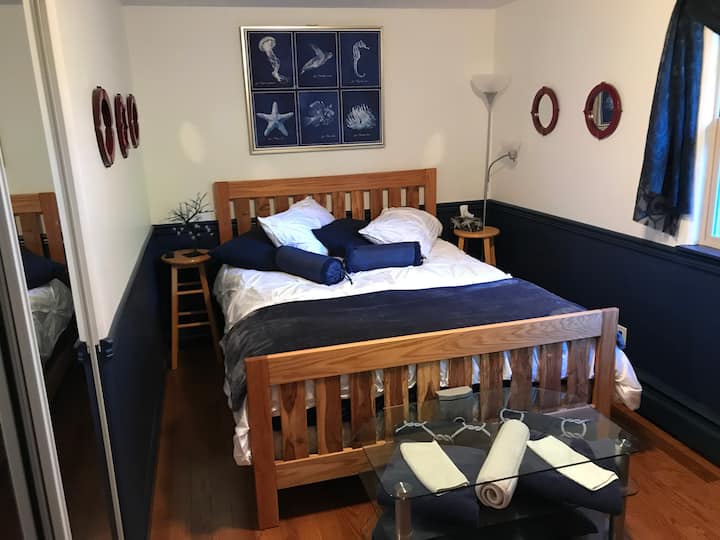 Nimpkish Forest B And B: "The Cypress Room". - Port McNeill