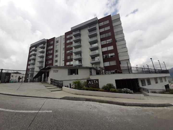 "Vive Manizales A La Altura En Alta Vista" - Manizales