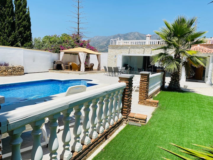 Luxury Private Villa With Pool & Garden & Parking! - Fuengirola