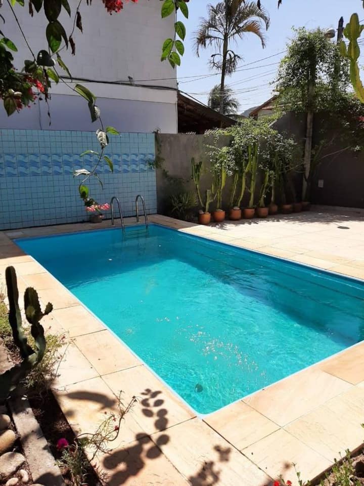 Linda Casa Com Piscina - Niterói