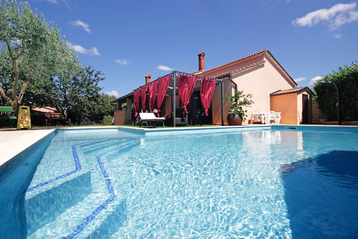 House Mirna- New Swimming Pool 40 M - Istria
