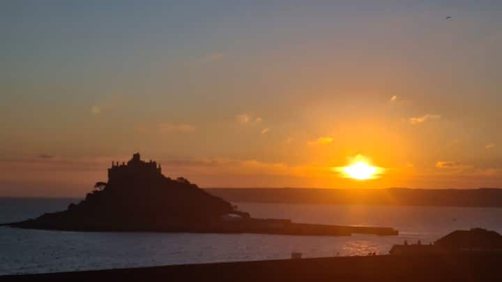 A Seaside Dream - Penwithian By The Sea - Penzance