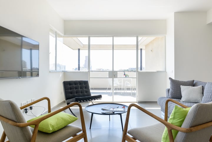 Amazing 2 Bedrooms With Terrace 2m To The Beach - Tel Aviv-Yafo