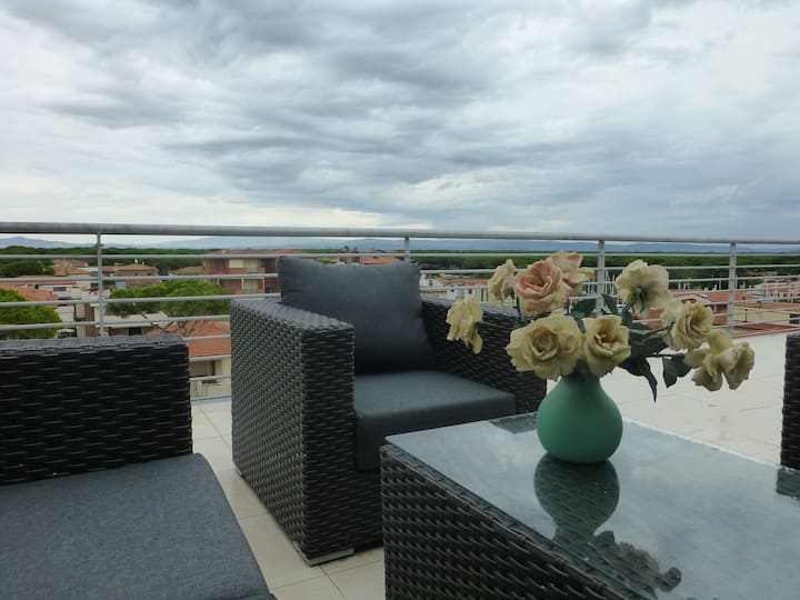 ★ Luxurious Penthouse ★ 1st Row To The Ocean - Marina di Grosseto