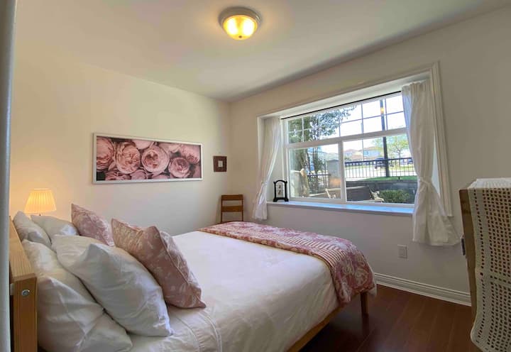 Vancouver's Beautiful Garden 2bd - Vancouver