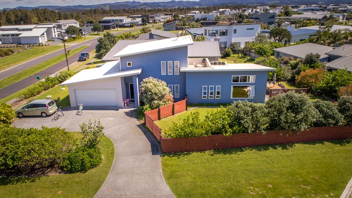 Petes Beach House - Matakana