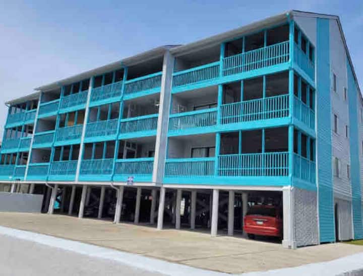 Crescent West Condo - North Myrtle Beach, SC