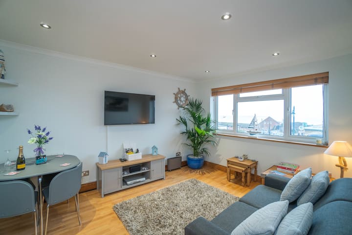 Oyster Bay, Stunning Sea Views (Whitstable, Kent) - Whitstable