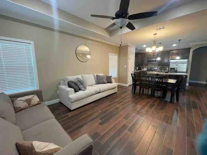 Grand Villa - Bryan, TX
