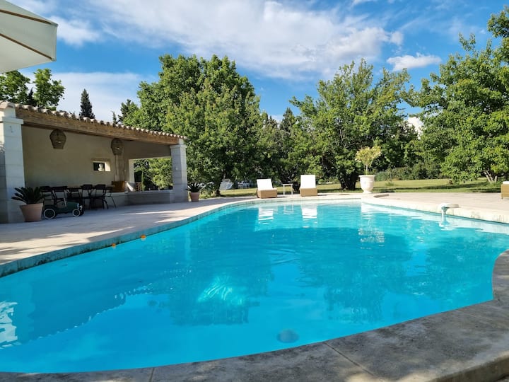 Suite Aarvik & Vega En Provence - Avignon