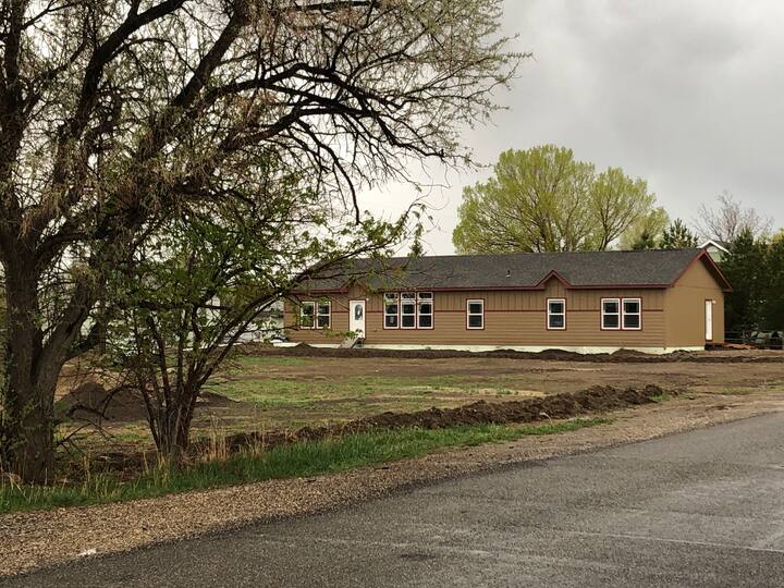 Cheerful 4 Bedroom Home! Quiet And Spacious! - Cody, WY