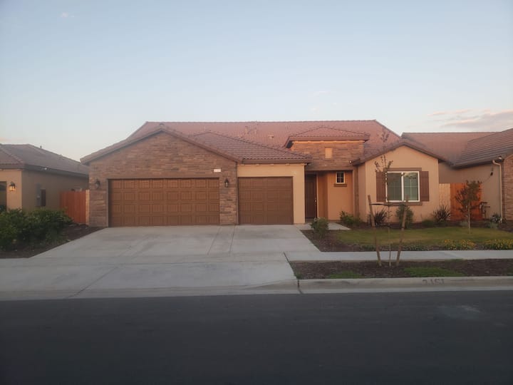 Madeline House - Lemoore, CA