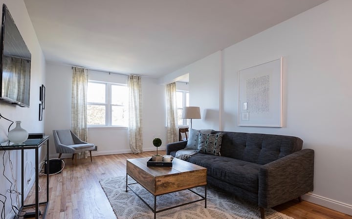 Sojourn On 5th Unit 304 - Washington