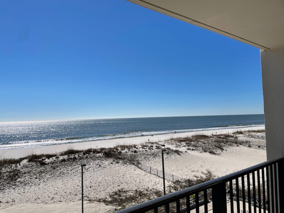 Places to stay near Gulf Shores Public Beach in Gulf Shores - Gulf ...
