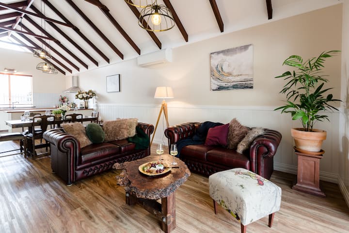 Character Townhouse In Cbd Margaret River - Margaret River