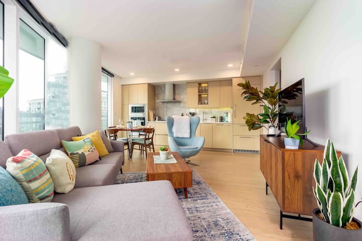 Charming Modern Close2seawall  2bdrm/2bth - Vancouver