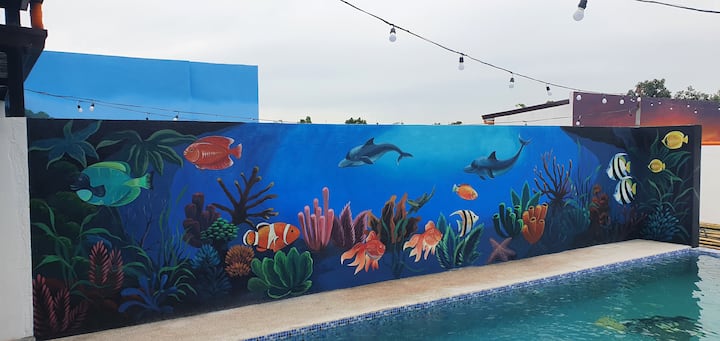 Spacious 7 Bedroom Villa Inspired Townhouse With Pool. - Angeles