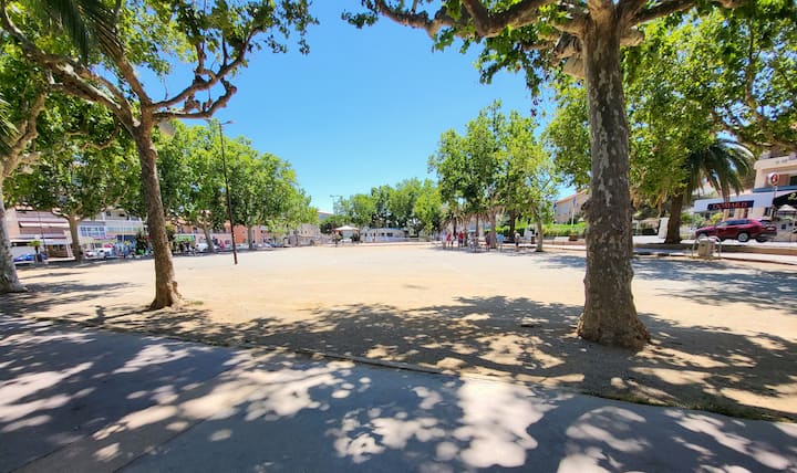 Appt.tout à Pied. 3⭐️+ Garage. Pas De Serviettes - Fréjus