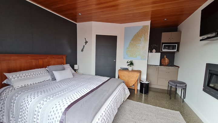 Dusky Retreat - Te Anau