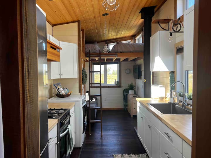 Finch's Nest - Bozeman, MT