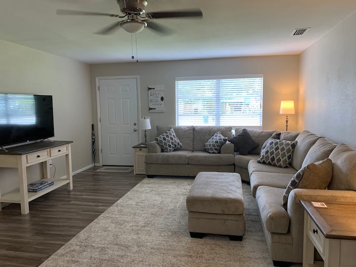 Beach House By The Bay Near Dunedin/clearwater - Clearwater