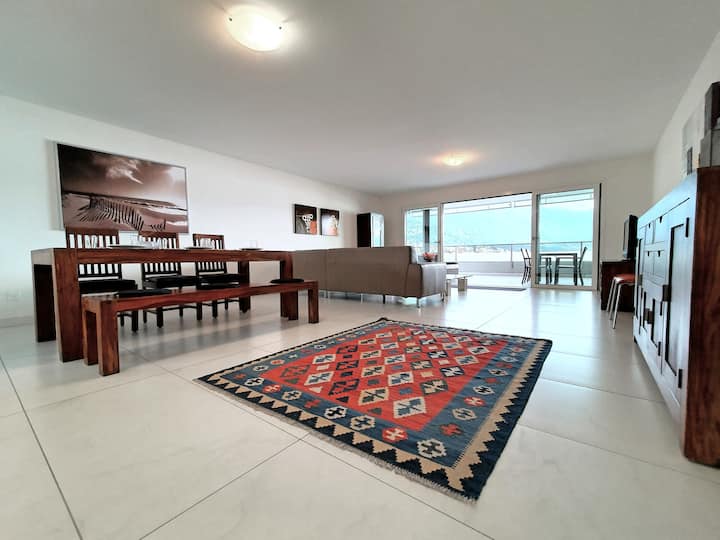 Lake View  Penthouse Apt. 701 Air-conditioned - Locarno