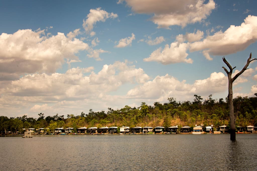 The Lily Pad - Bungalow 31 Lake Bennett - Cottages for Rent in Lake ...