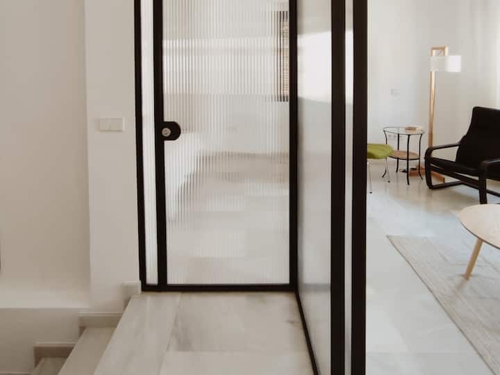 Antigua Casa Con Terraza Privada - Sevilla