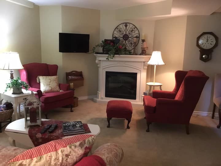 Cottage Cove Suite - Cobourg