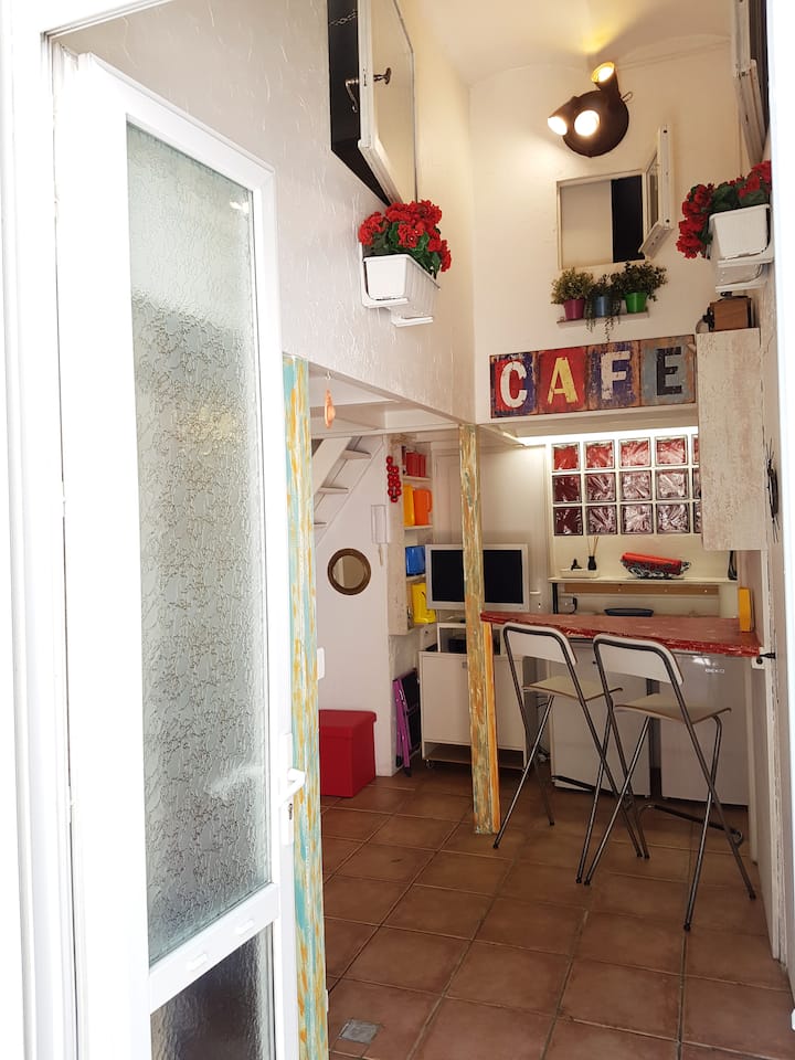 Studio Atypique Têtecarrée Parking Gratuit - Nizza