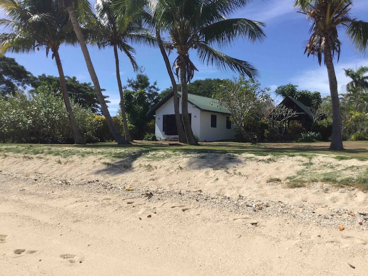 Matasawa. Absolute Beachfront. 15 Min From Airport - Fiji