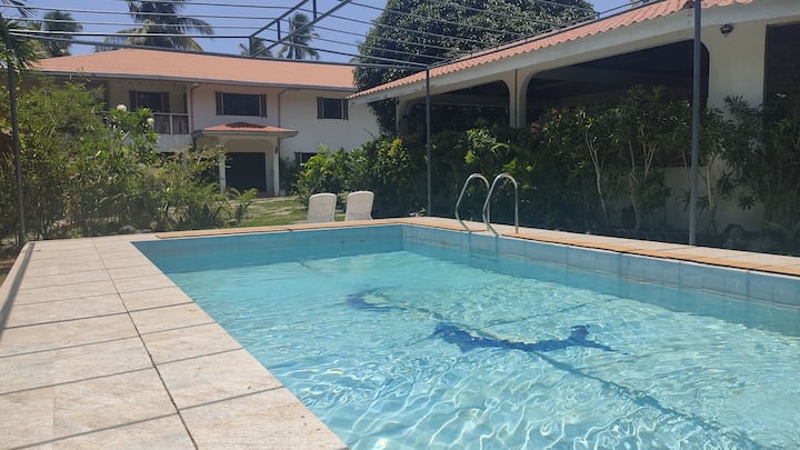 Jade Vine Villa - Laiya