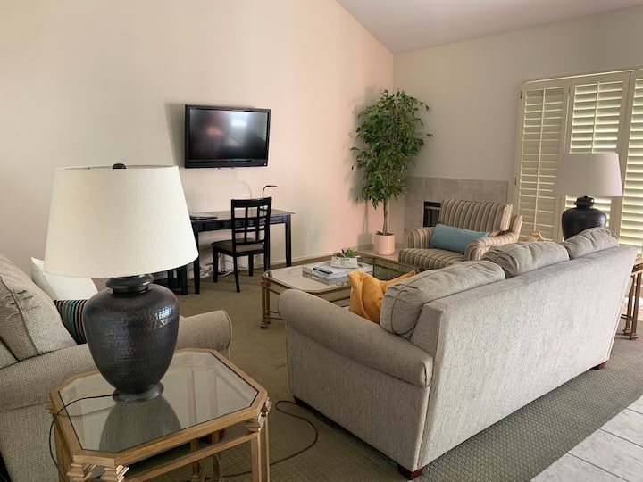 Palm Desert Dream Retreat 2- Close To Everything! - Palm Desert, CA