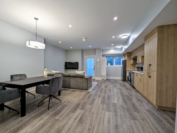 Cozy Comfort Suite - 6400