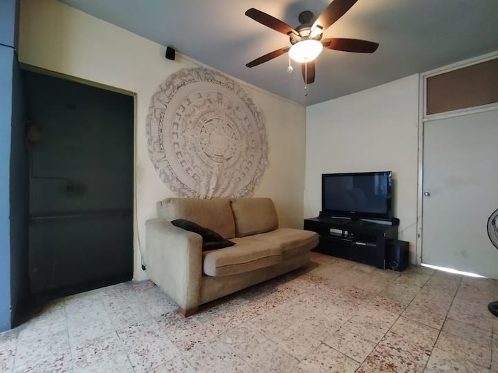 Comodidad Cerca Del Metro Edison - Monterrey