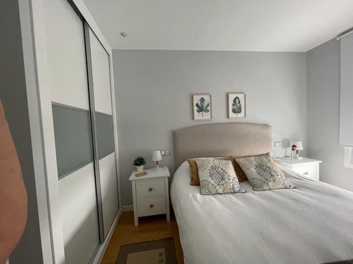 Apartamento Nuevo En 1 Línea De Playa - Ortigueira