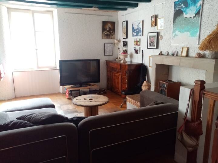 Chambre Dans Maison D'artistes ☺️ - Chalonnes-sur-Loire