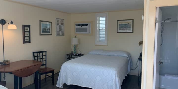 Vineyard Harbor - Unit 223 - Oak Bluffs, MA