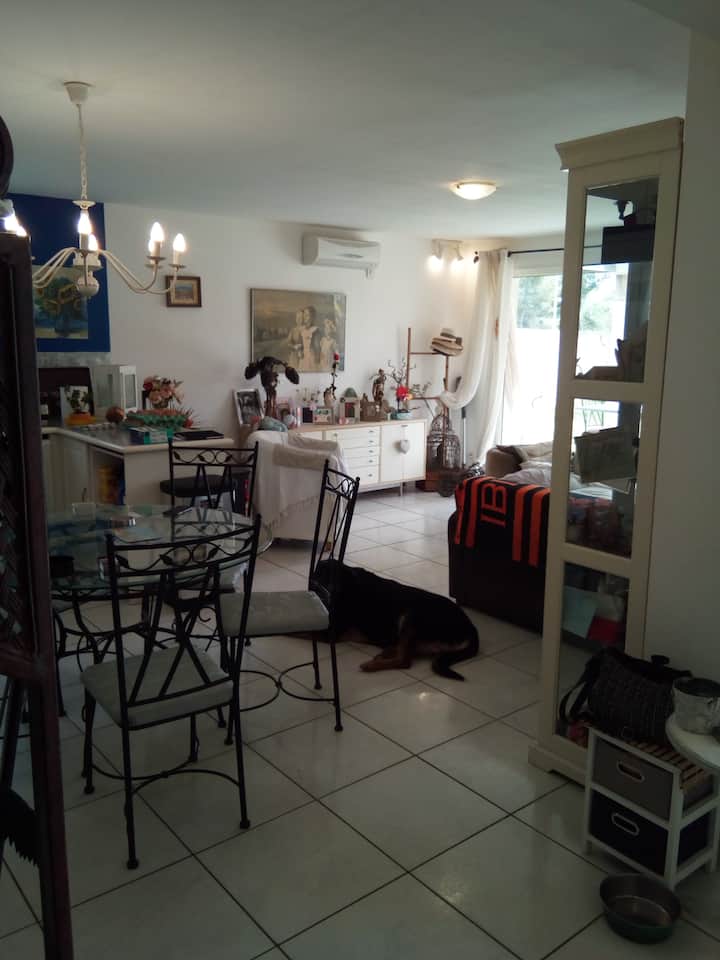 Chambre Chez L'habitant Dans Bas De Villa - Fos-sur-Mer