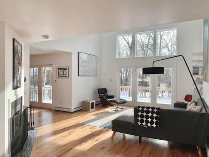 Family Friendly Mountain Retreat - Ellenville, NY